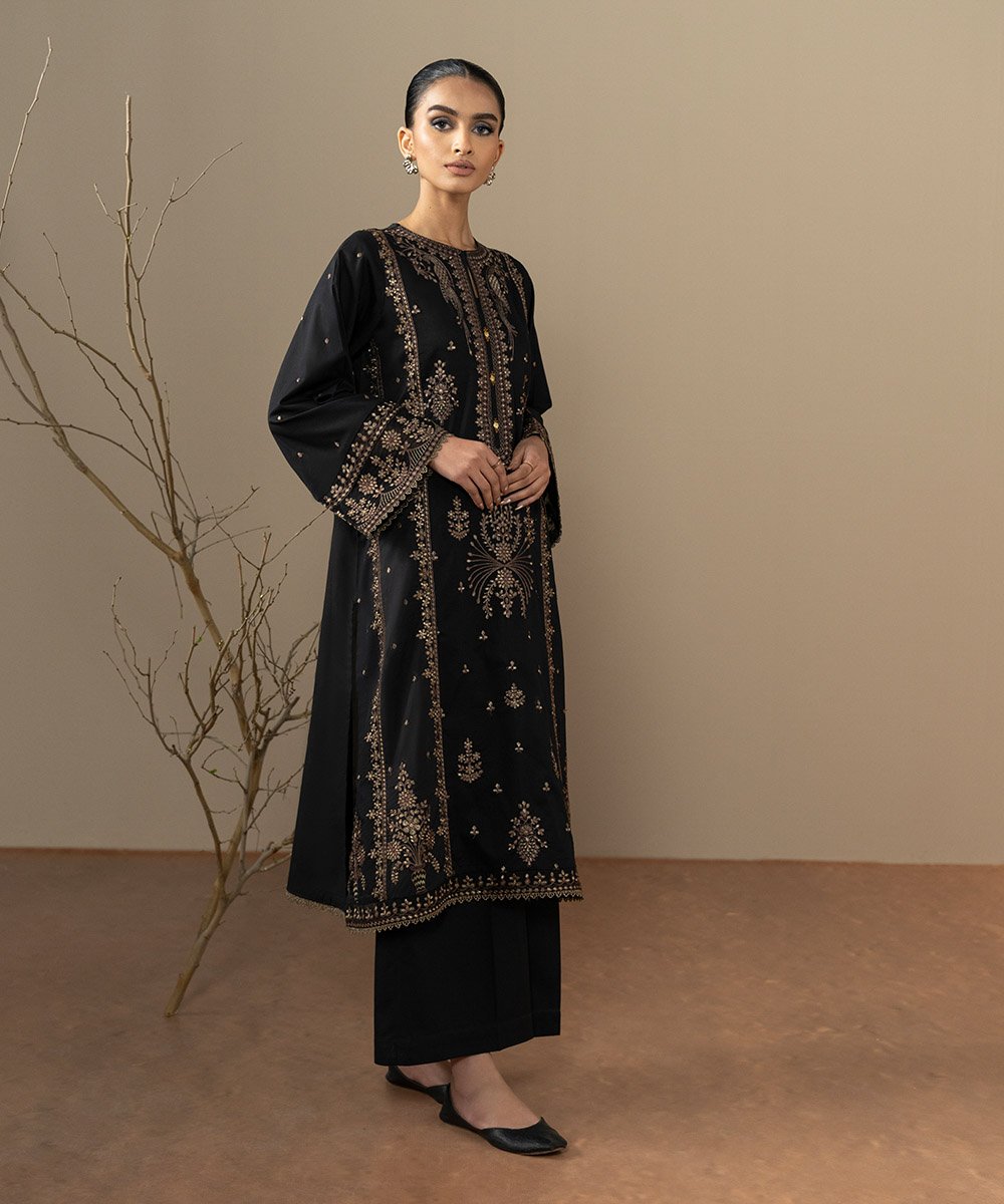 Explore Formal Dresses